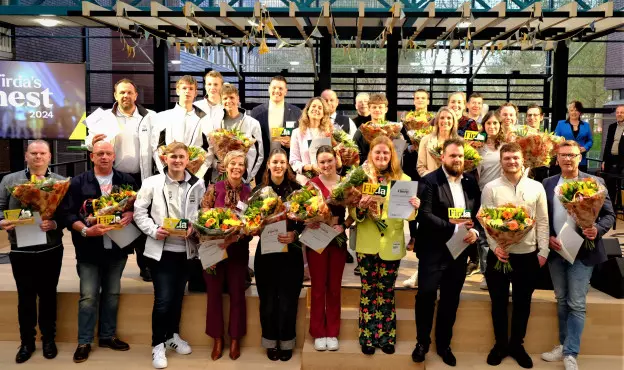 Van het voortgezet onderwijs naar het mbo / Firda